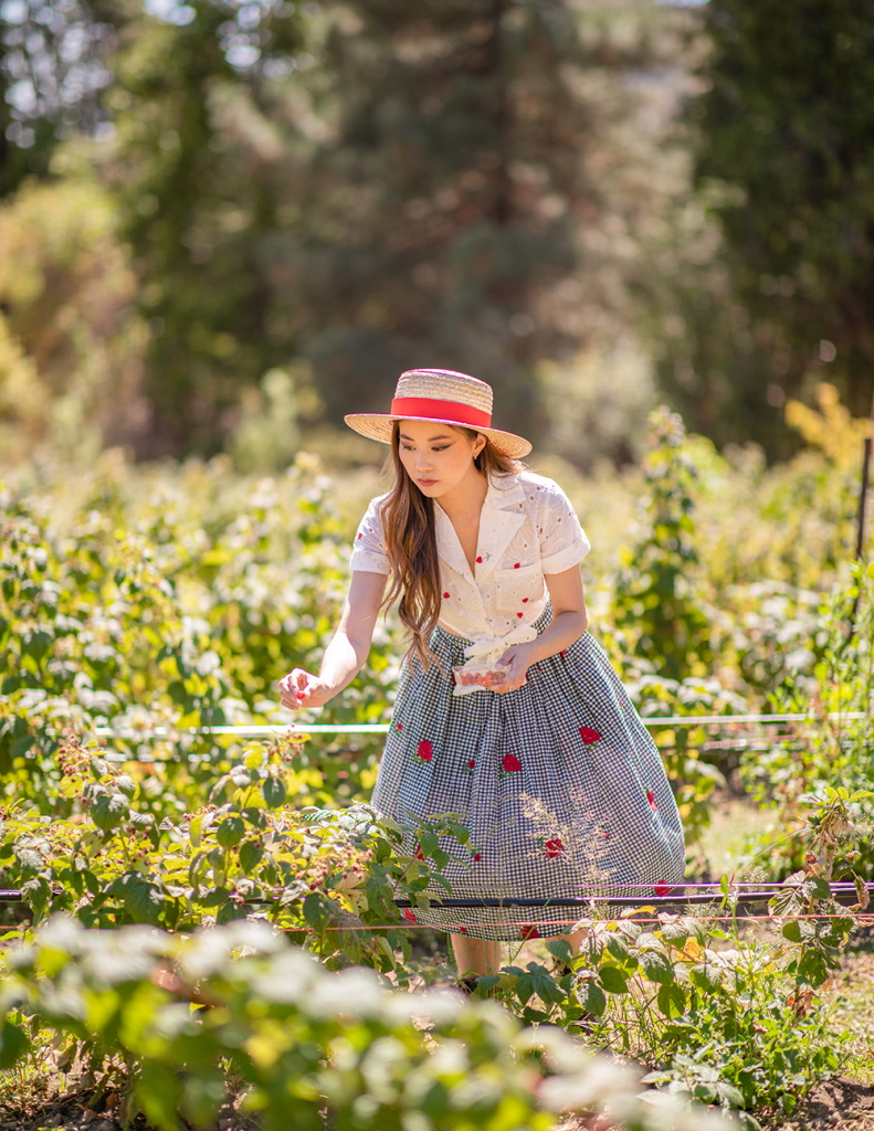 Pick this Outfit for your Raspberry Picking Adventures! – Leanne Choi